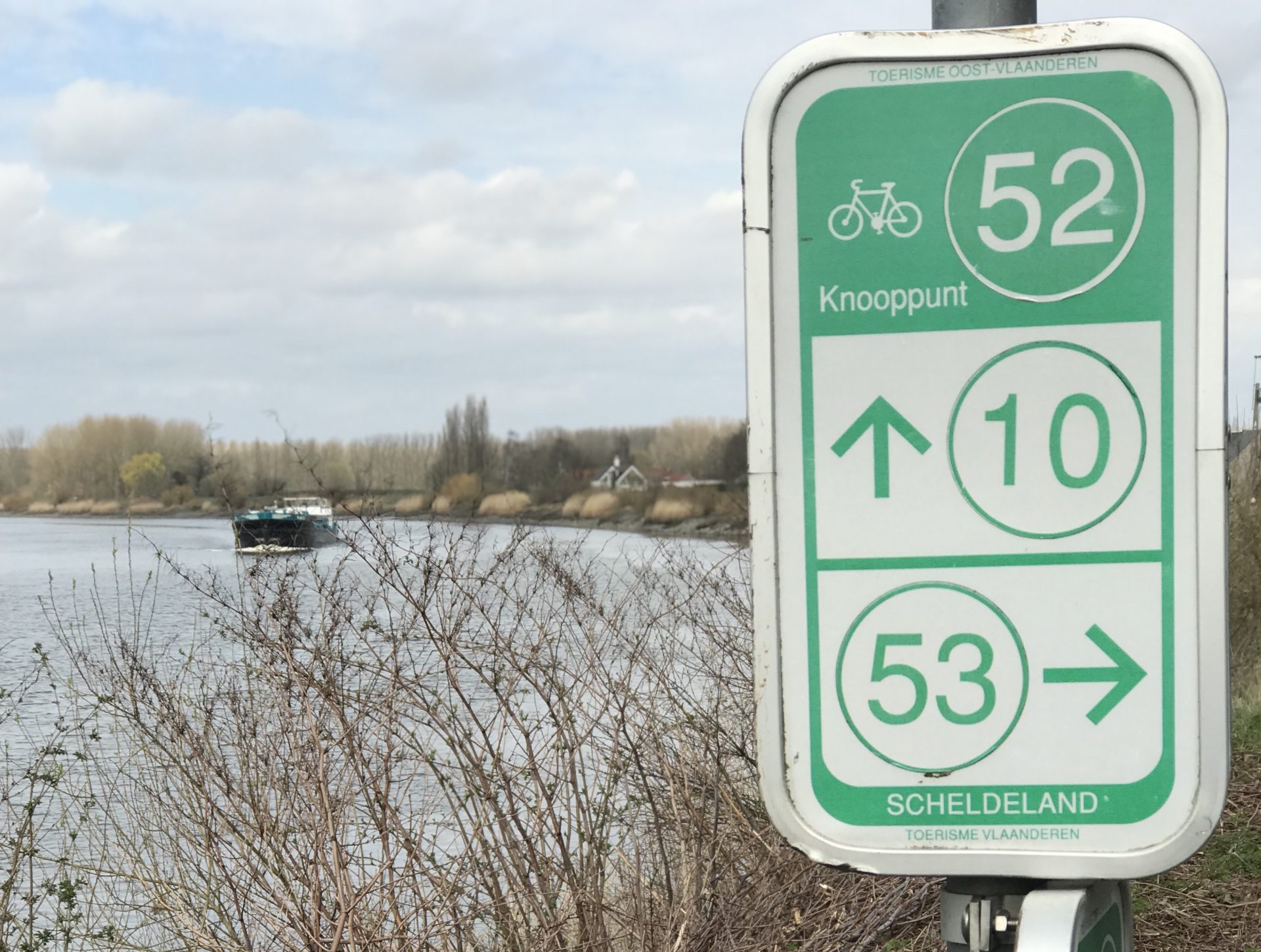Fietsen langs knooppunten doe je zo - Genieten op 2 wielen - Fietsroute ...